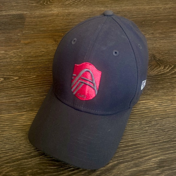 New Era | Accessories | New Era Stl City Sc Street Crest Hat In Navy ...